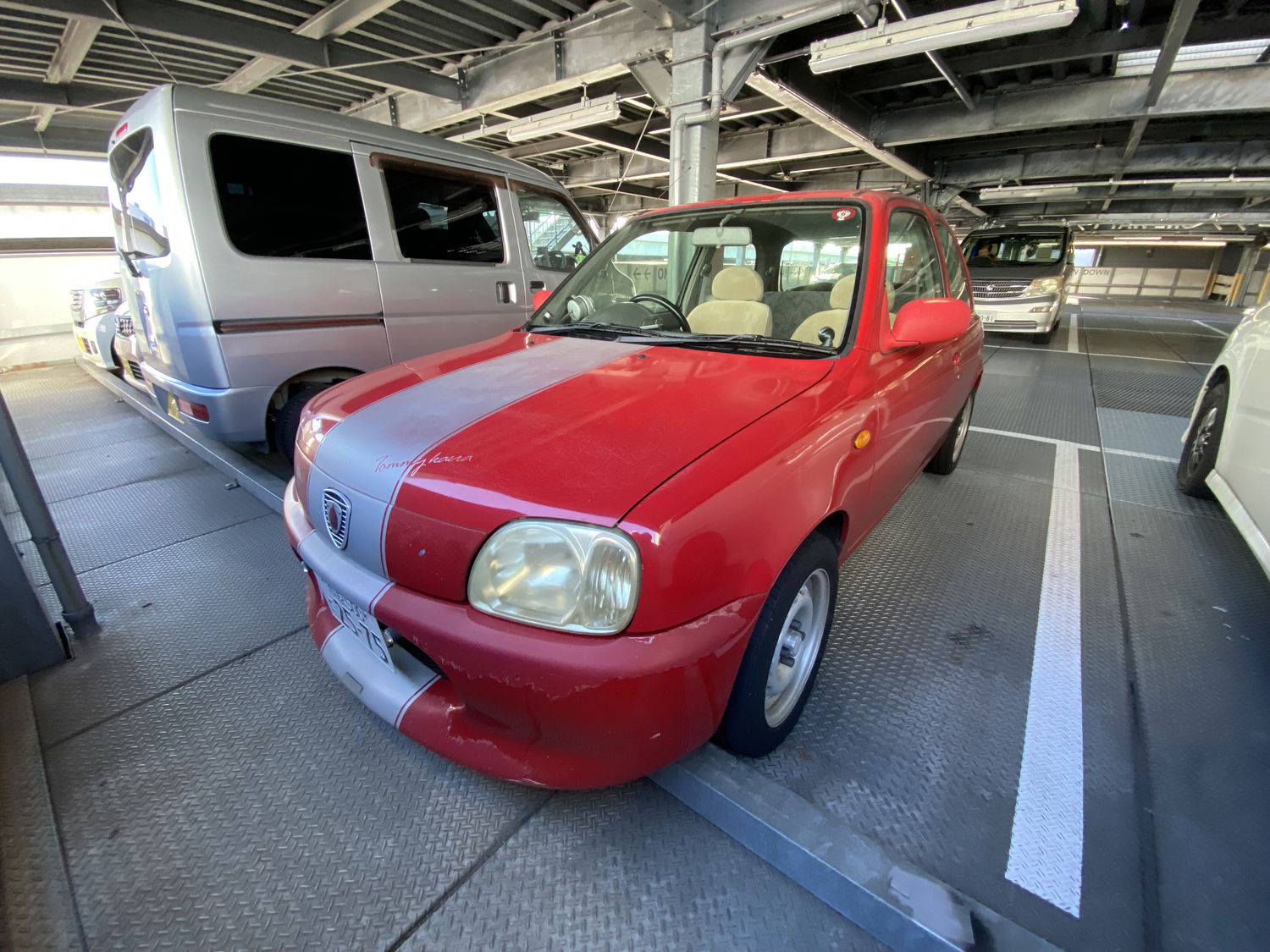 Inside Autobacs, Japan’s Mind-Blowing Chain Of Car Parts Stores ...