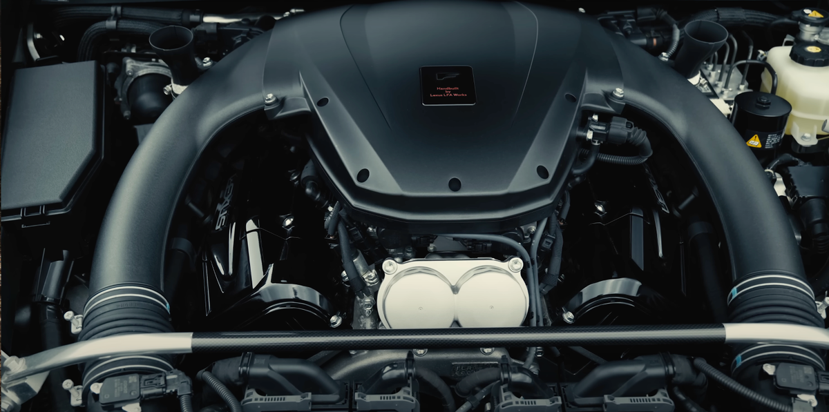 Fall Asleep To Three Hours Of Pure Lexus LFA Engine Sounds | CarThrottle