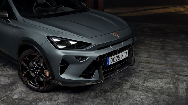 Five-Cylinder Cupra Formentor Returns, And This Time In Right-Hand ...