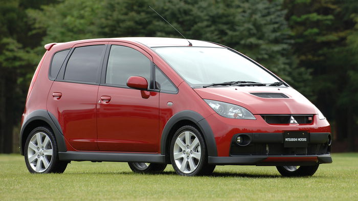 The Mitsubishi Colt Ralliart Version-R Was A Baby Evo | CarThrottle