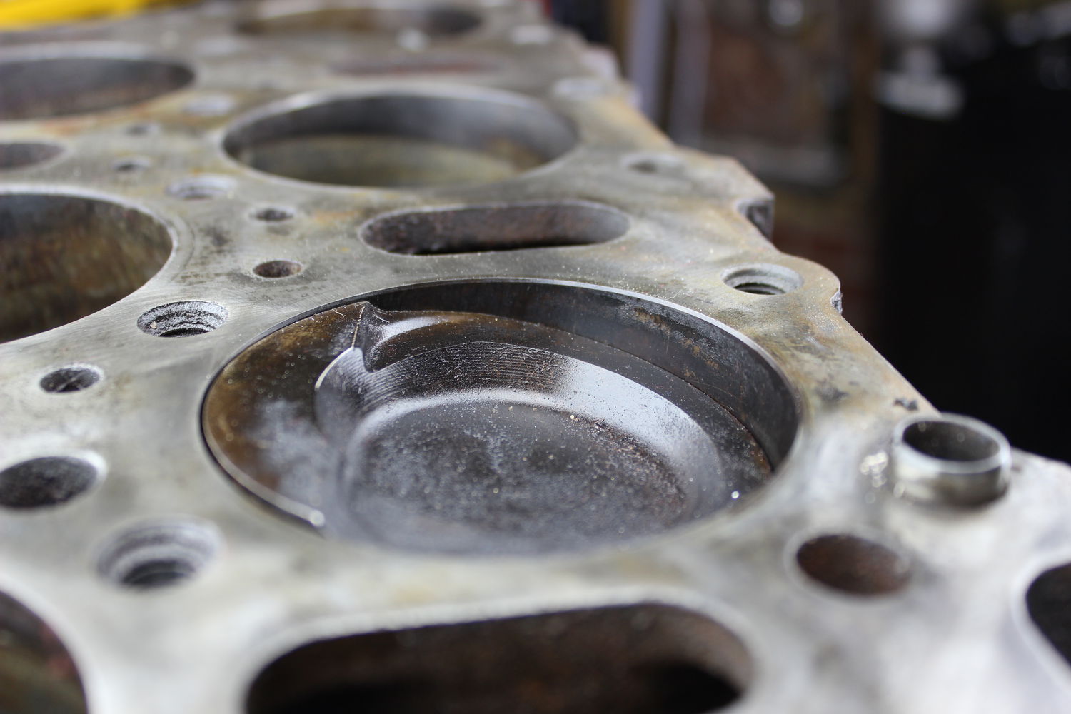 Engineering Explained: The Pros And Cons Of Inline-Three, VR6, and V12 ...