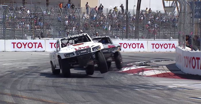 8 Reasons Why You'll Love The Insanity That Is Stadium Super Trucks ...