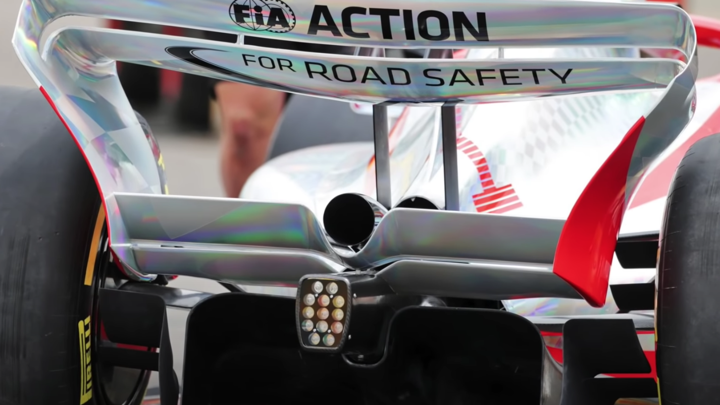 Here's How The Weird, Curved 2022 F1 Car Rear Wing Works | CarThrottle